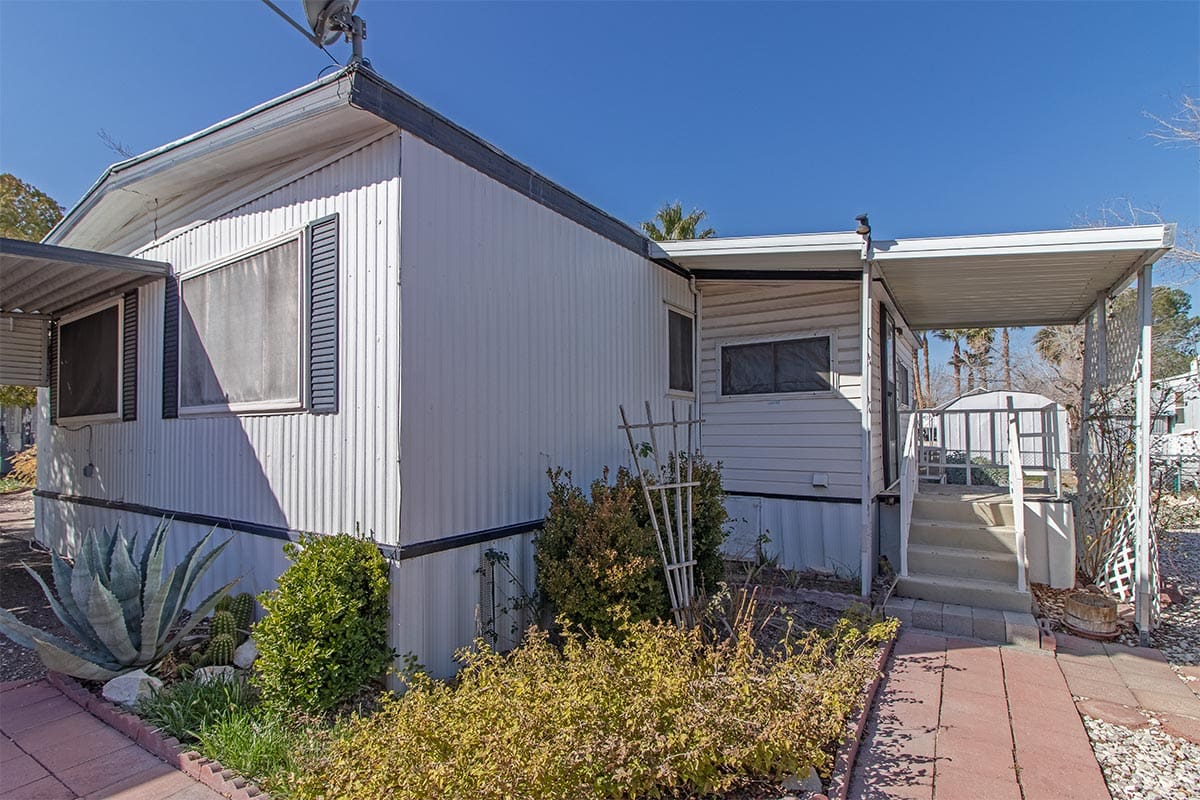 Affordable 2 Bed 2 Bath Mobile Home for Sale - King’s Row 55+ | ABC ...